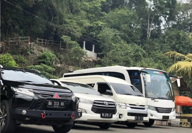 10 Rental Mobil Bukittinggi, Bersih Siap Antar Hari Ini Sampe Depan ...